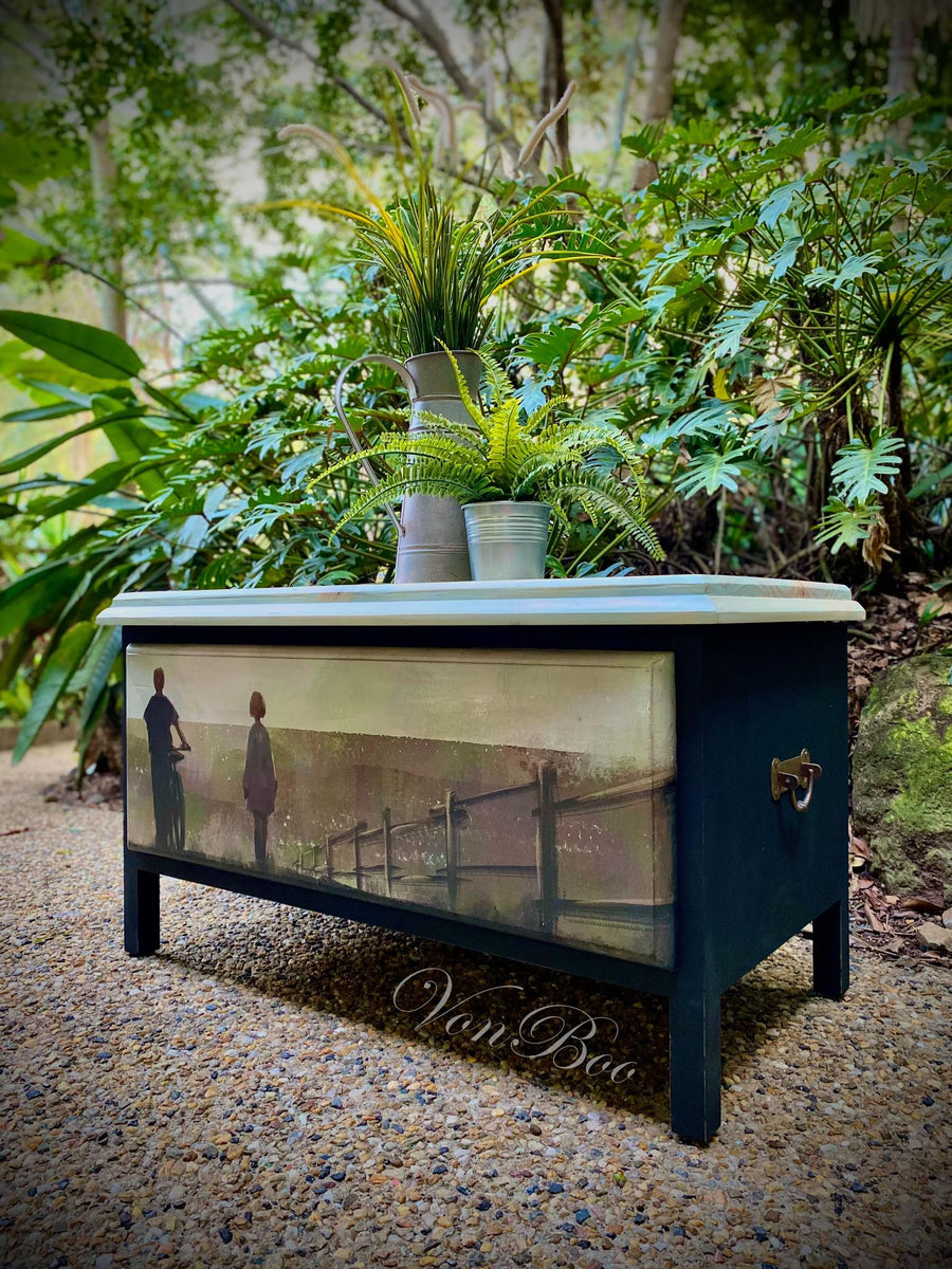 Decoupage Paper - Walking | Kathie Jordan Design